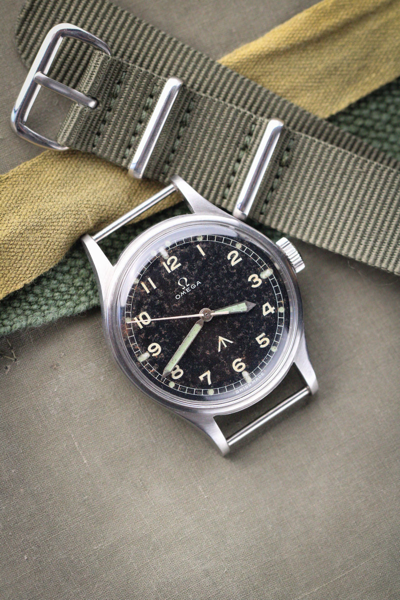 Omega Thin Arrow 6B/542 RAF Issue Pilots Wristwatch c.1953 – Waecce